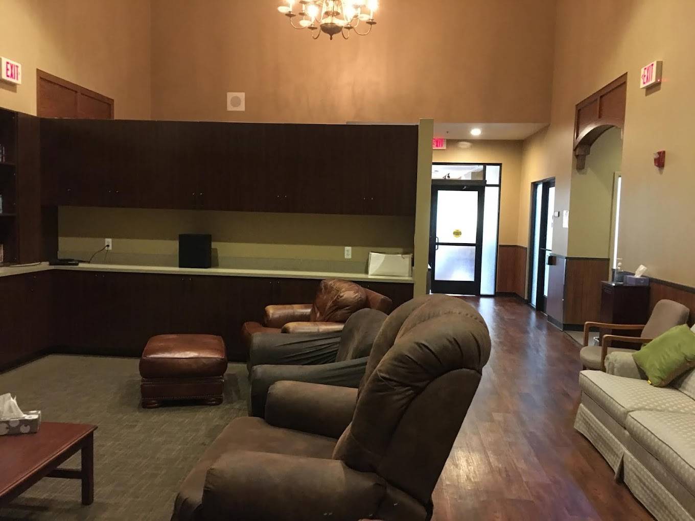 Guest House - Lake Orion, MI | Guest House Reviews & Testimonials ...