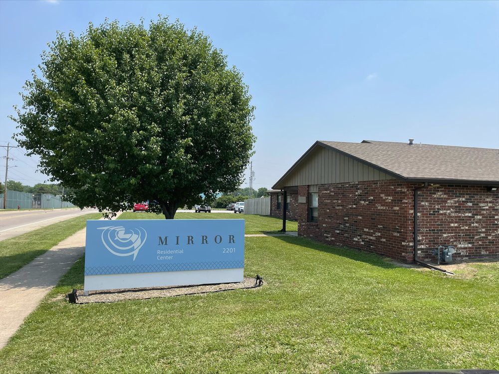 Mirror, Inc: Topeka Residential, Outpatient & Reentry - Topeka, KS