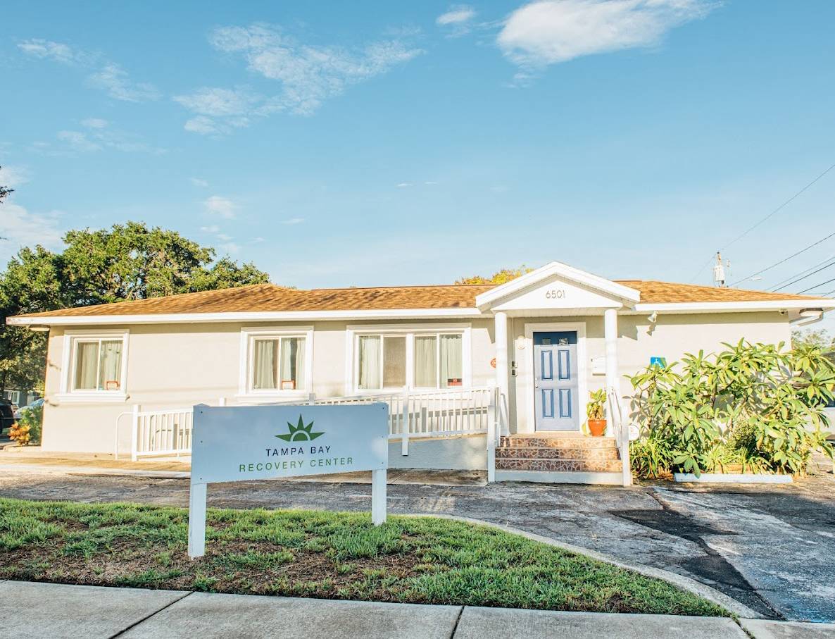 Tampa Bay Recovery Center - Saint Petersburg, FL | Rehab.com